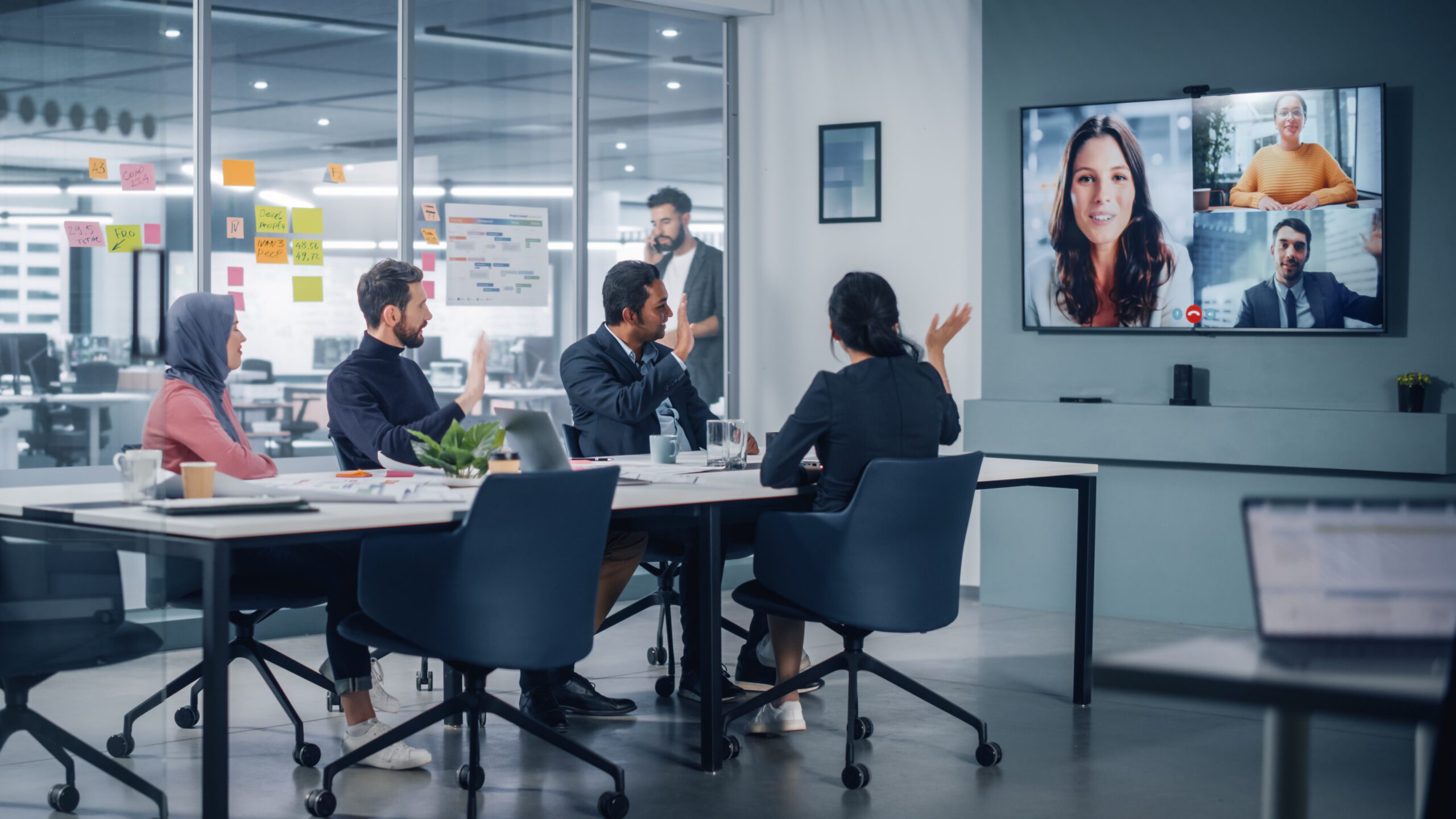 How To Set Up Hybrid Meetings In Microsoft Teams Essential